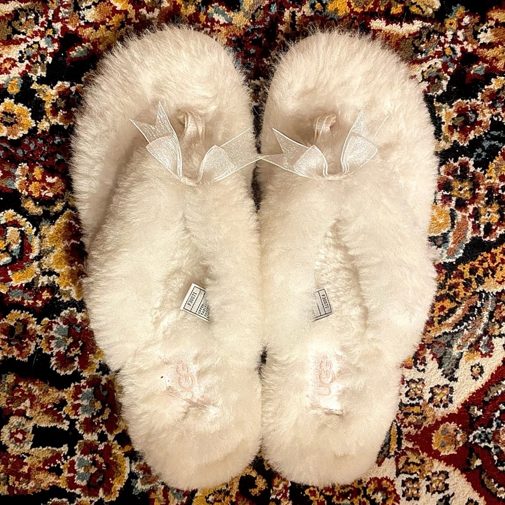 Rare Coquette Ugg Fluff Shearling Flip Flop Ivory Sli… - Gem